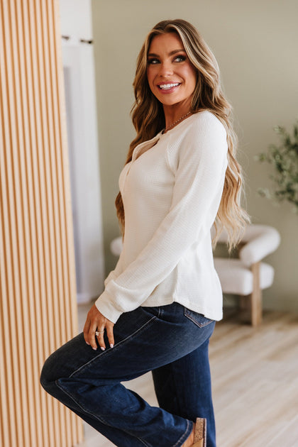 Ariadne Long Sleeve Henley Top – Liam & Company